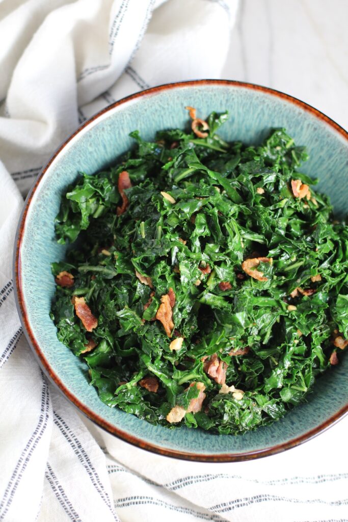 Sauteed Kale with Bacon and Garlic {Couve à Mineira} - Easy Brazilian Food