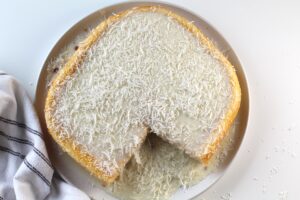 Brazilian Coconut Cake {Bolo de Coco} - Easy Brazilian Food