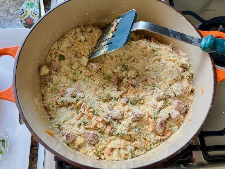 Brazilian Farofa Recipe for Holidays ~ Farofa de Natal - Easy Brazilian ...