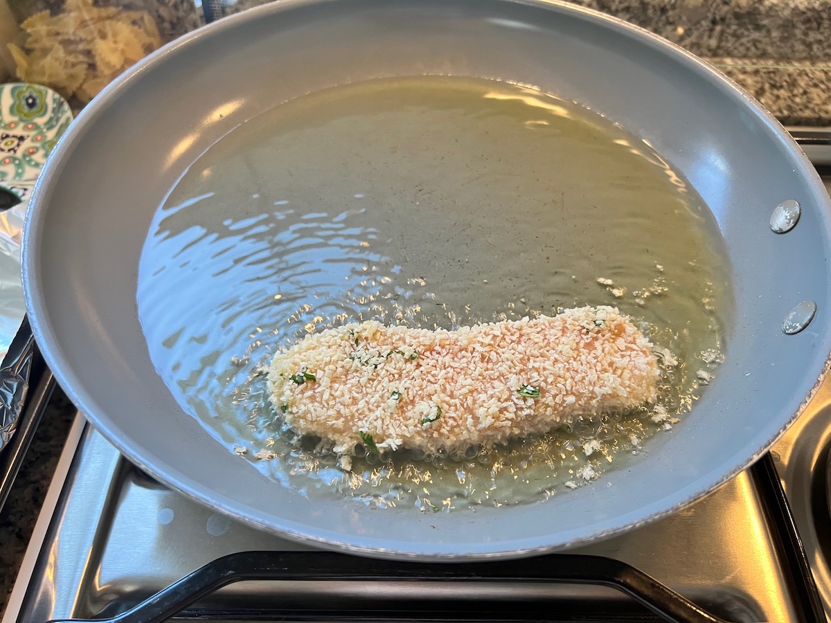 Easy Panko Chicken ~ Fried or Baked - Easy Brazilian Food