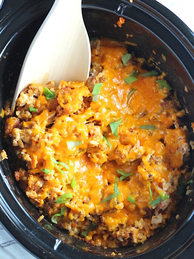 Ground Pork and Rice Casserole - Easy Brazilian Food