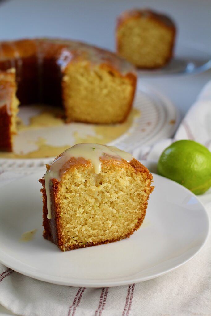 Cake with Lime ~ Bolo de Limão - Easy Brazilian Food
