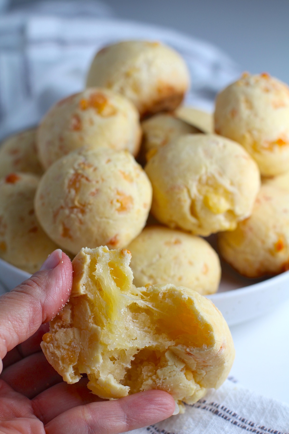 Brazilian Cheese Bread Rolls - Weekend Potluck 607 - Sweet Little Bluebird