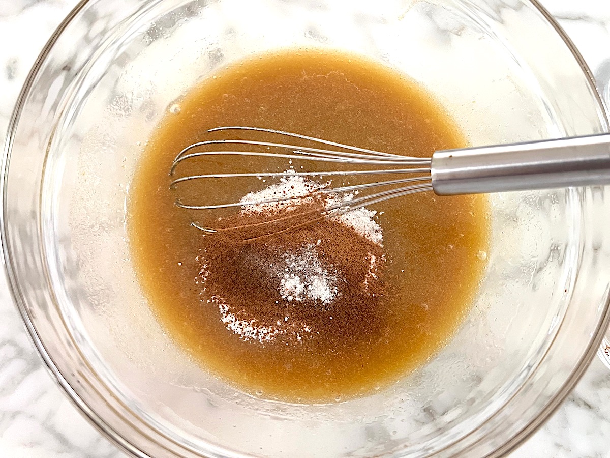 Honey Loaf Cake ~ Variation on Pão de Mel - Easy Brazilian Food